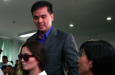 Arrest warrant out vs Cedric Lee, et al. | Inquirer Entertainment