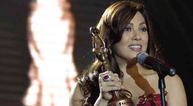 Star-studded, awards-packed Famas night | Inquirer Entertainment