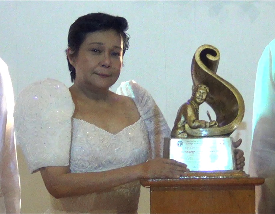 [VIDEO] Nora Aunor receives UP Gawad Plaridel award | Inquirer ...