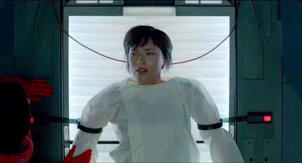 WATCH: 'Ghost in the Shell' trailer shows Major waking up in her new ...