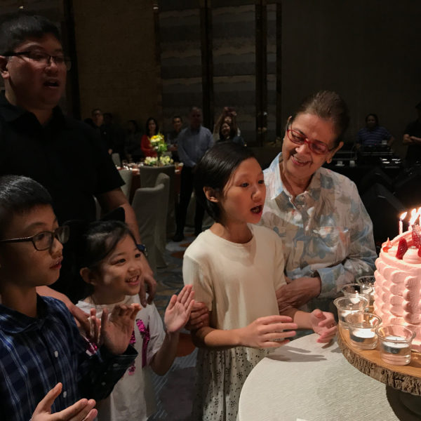 Lea Salonga surprises Mommy Ligaya on 80th birthday | Inquirer ...