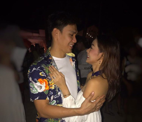 LOOK: Beauty queen Jehza Huelar gets engaged to PBA player BF on New ...