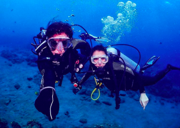 WATCH: Angel Locsin, Ryza Cenon surrounded by school of fish while ...