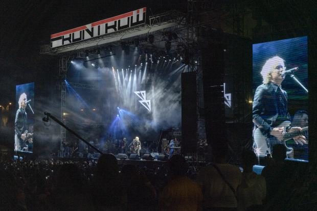 Frontrow stages biggest charity concert of 2018 at MOA | Inquirer ...