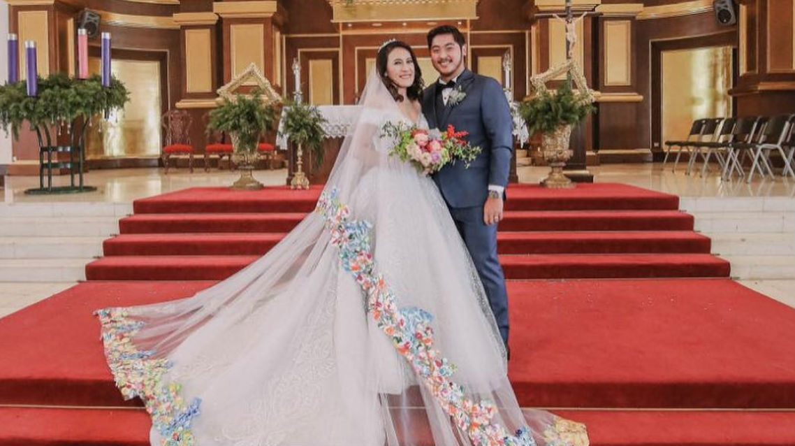 Ai-Ai Delas Alas, Gerald Sibayan mark 1st wedding anniversary