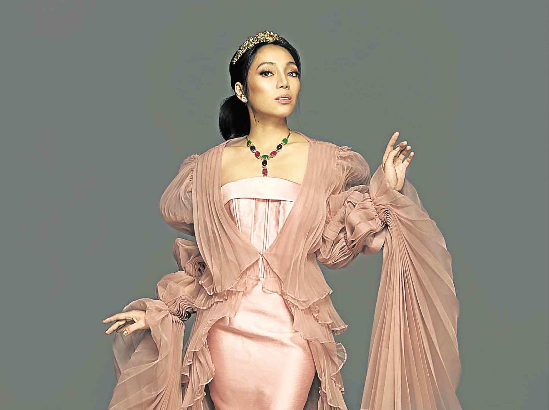 Jona not putting musical ‘gift’ to waste despite difficulties ...