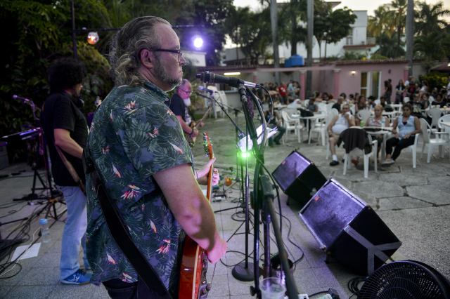 Cuba's aging rockers finally earn their due | Inquirer Entertainment