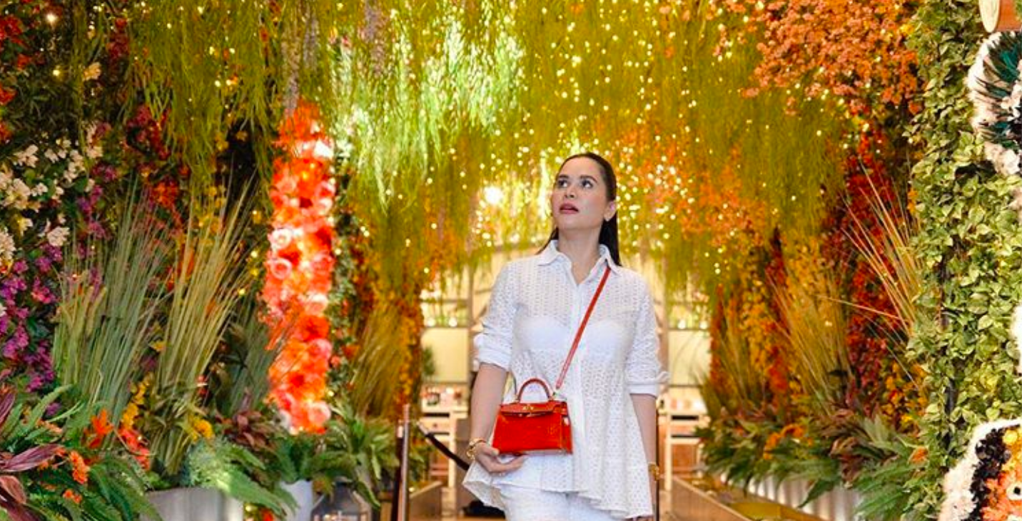 LOOK: Jinkee Pacquiao stuns in white ensemble | Inquirer Entertainment