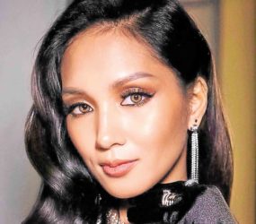 Roxanne Barcelo plays a transgender in ‘Love is Love’ in a breeze ...