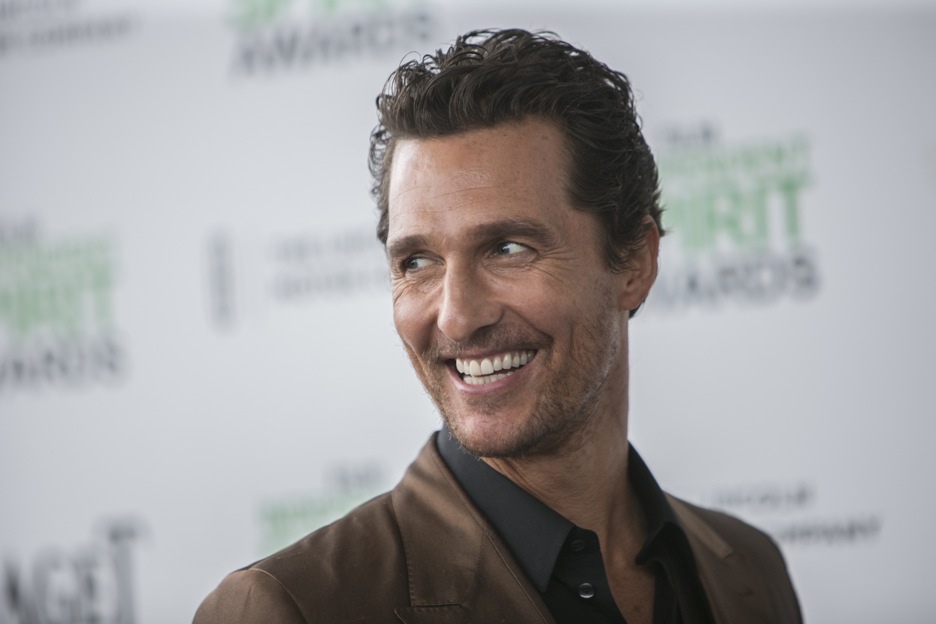 Matthew McConaughey reveals in memoir that his dad died while having ...