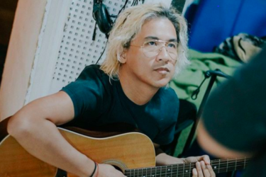 Ely Buendia urges people, companies behind 'Ang Huling El Bimbo ...