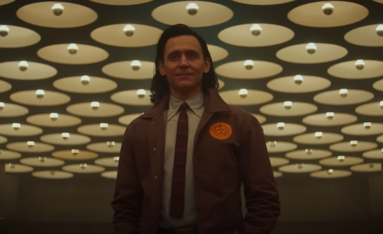 Letting the multiverse loose, 'Loki' sets MCU up for a much more wacky ...