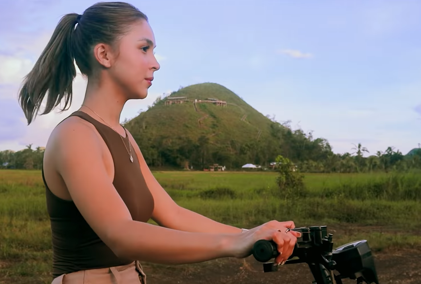 Julia Barretto to explore tourist spots in new travel series 'Juju on ...