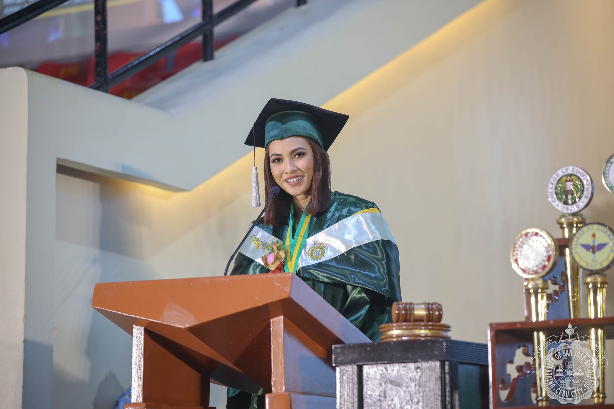 Beatrice Gomez graduates from college with mass communication degree ...