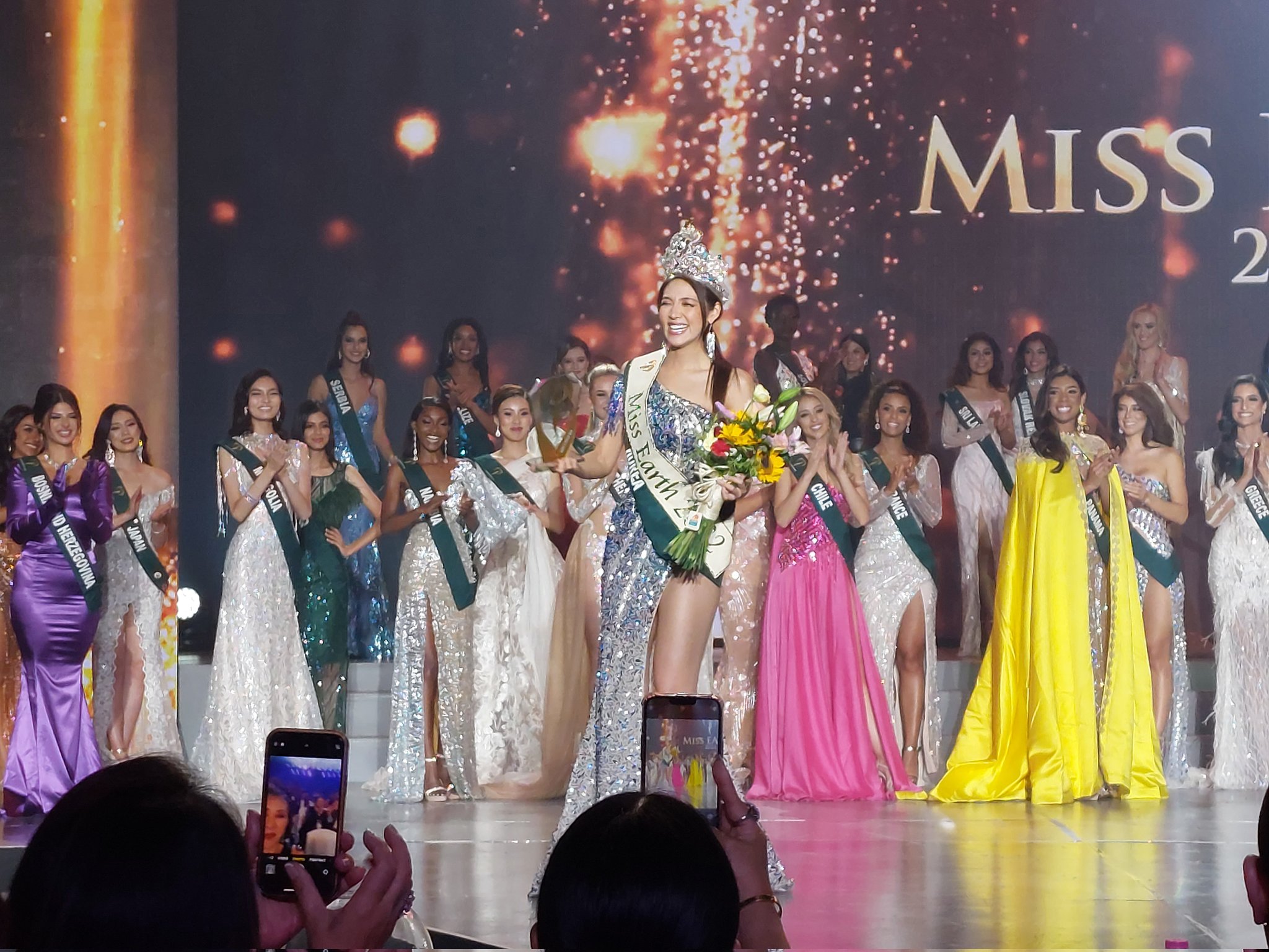 Mina Sue Choi from South Korea is Miss Earth 2022 | Inquirer Entertainment