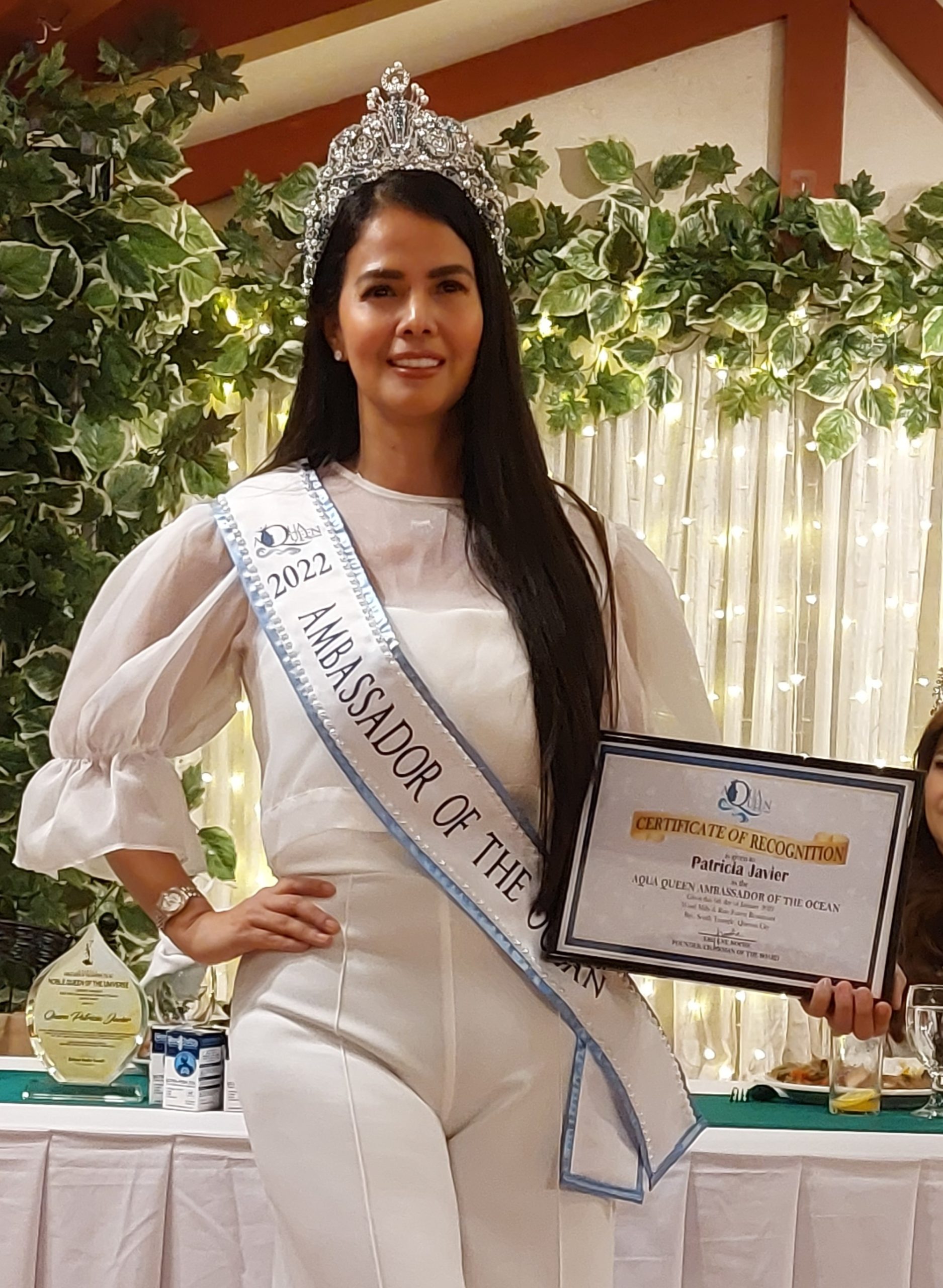 Patricia Javier adds another crown on her head as AquaQueen of the Ocean | Inquirer Entertainment