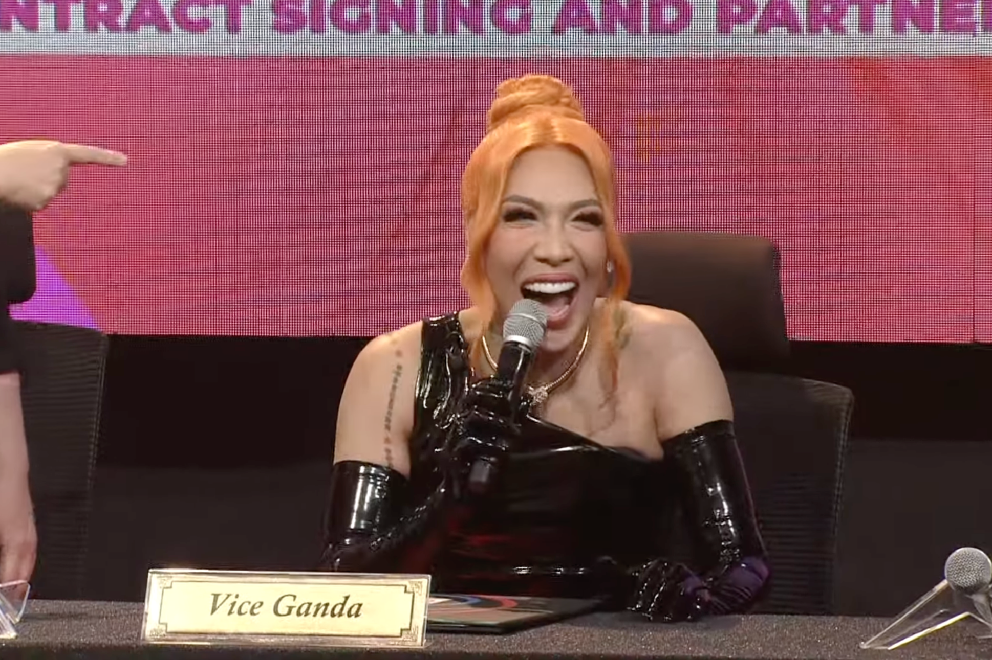 Kapamilya for life: Vice Ganda signs exclusive contract with ABS-CBN