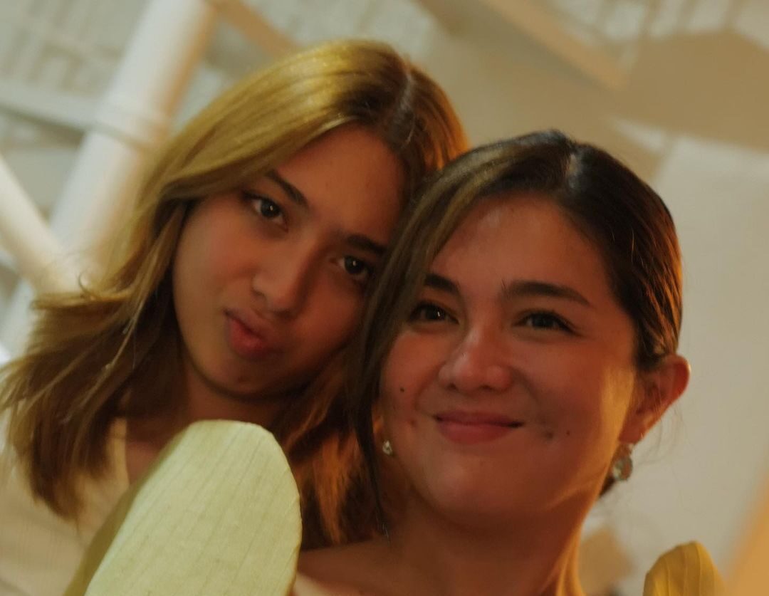 Dimples Romana gets emotional as daughter Callie flies back to ...