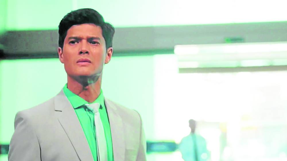 JC de Vera on changing dad stereotypes: I obey the women in my house ...
