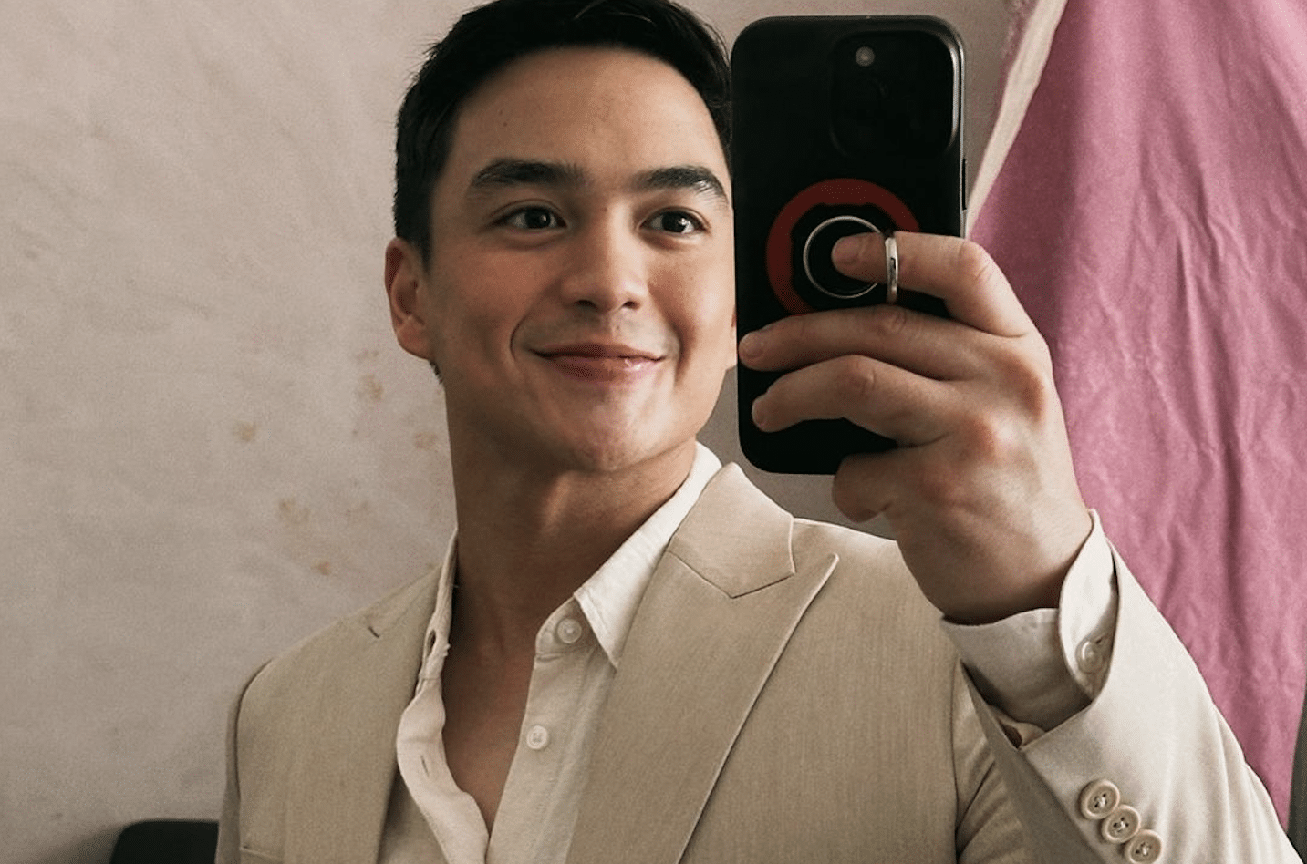 Dominic Roque hits back over netizen’s comment: ‘Luh, epal’