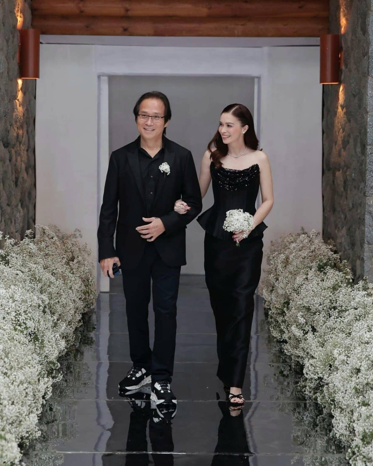 Atong Ang, Sunshine Cruz spotted anew after dating confirmation