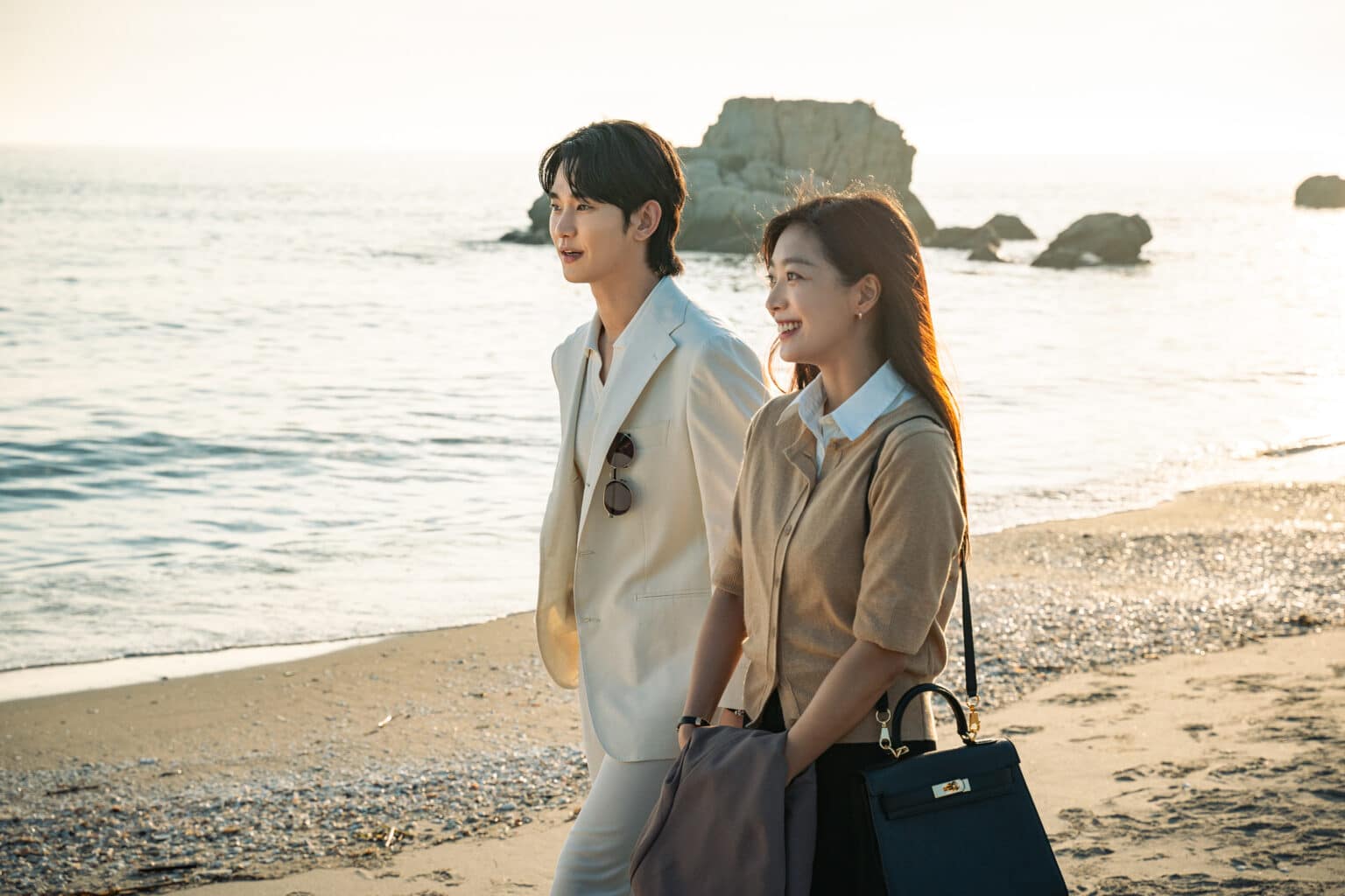‘Knock-Off’ creators deny rescheduling of Kim Soo-hyun-led drama