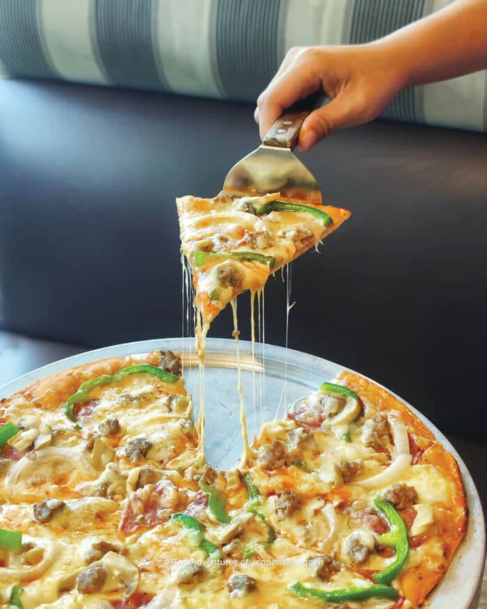 Shakey’s at 50: Fun, family, and pizza from era to era