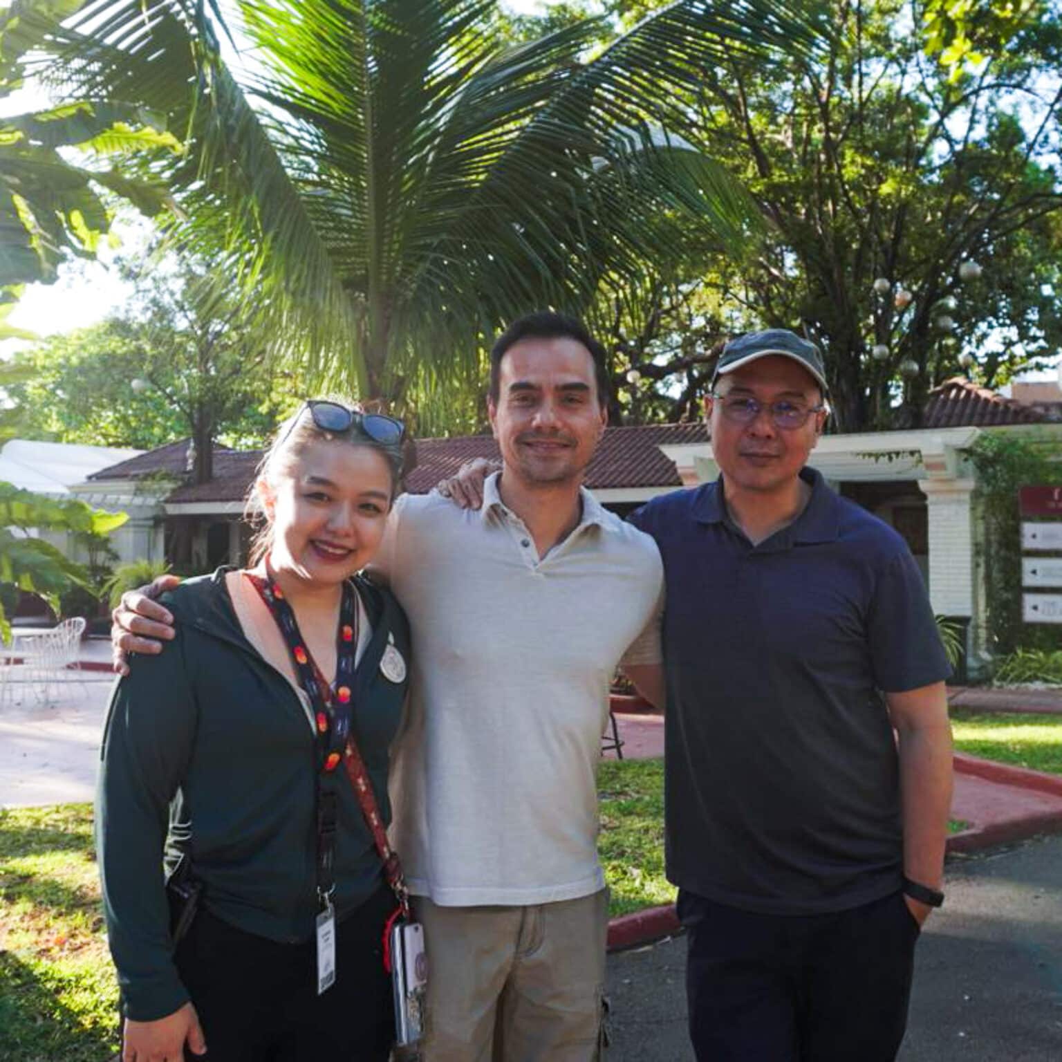 TJ Trinidad surprises Jericho Rosales at ‘Quezon’ set