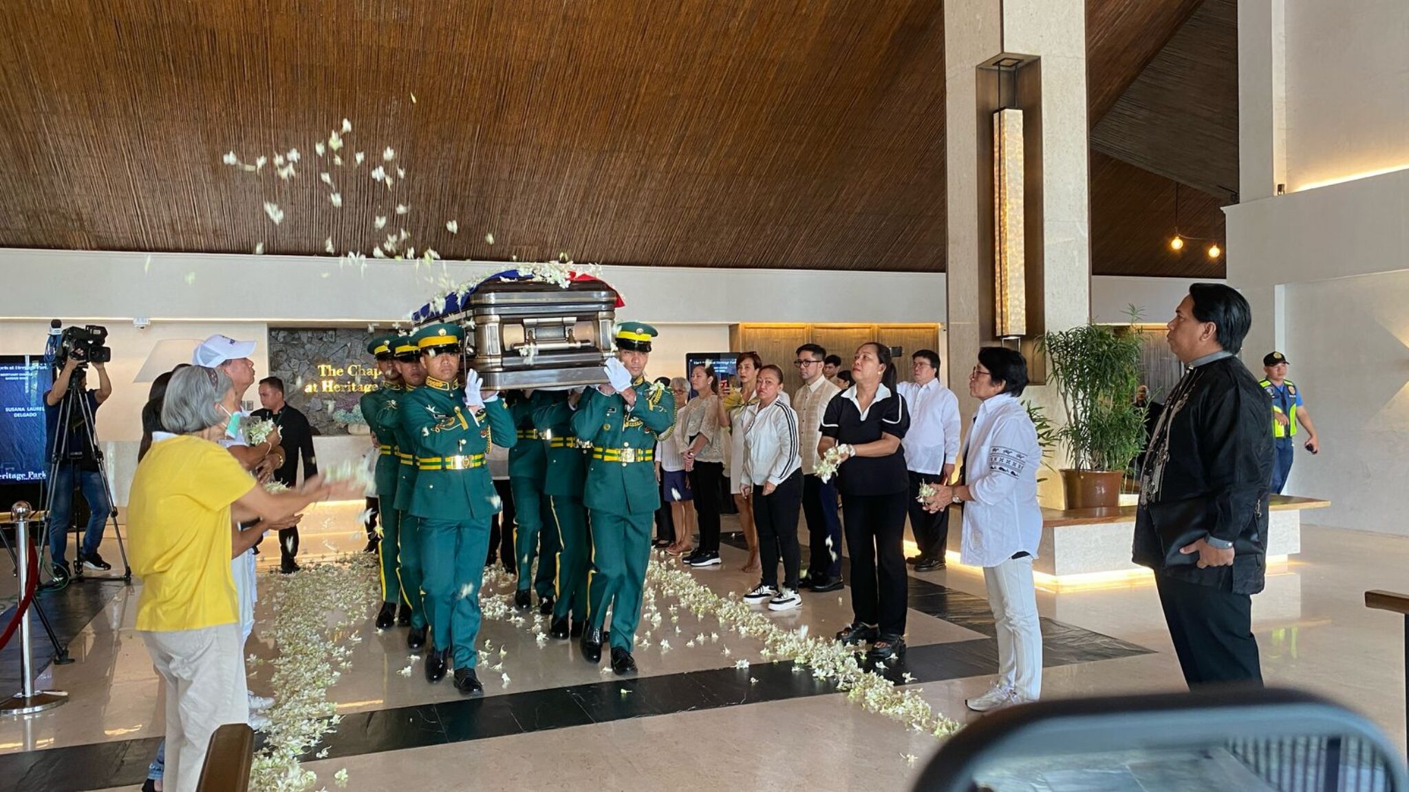 Nora Aunor’s cortege leaves Heritage for necro service at MET