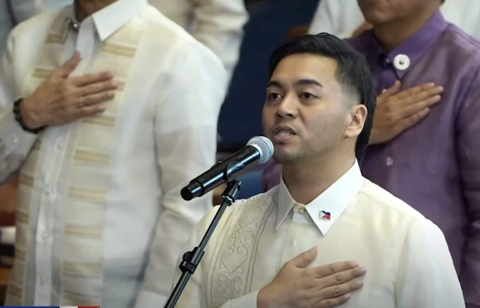 WATCH: Sofronio Vasquez III sings the national anthem at Sona