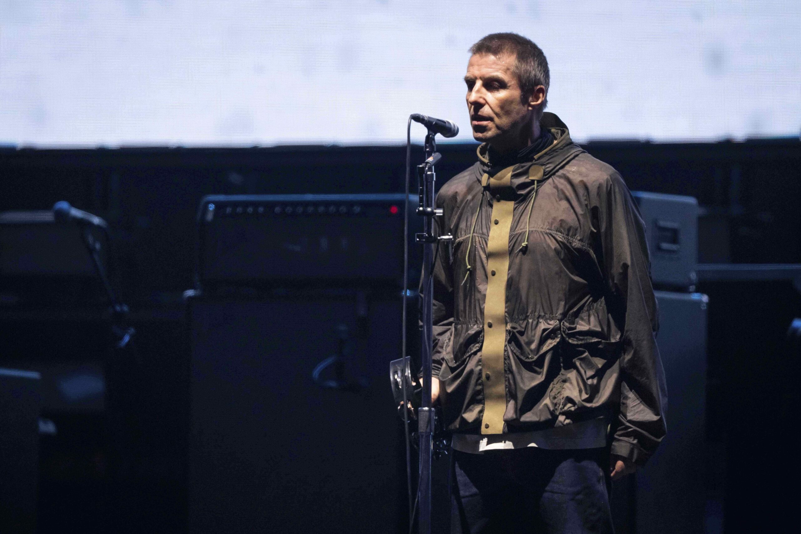 Man dies after fall during Oasis' concert in London