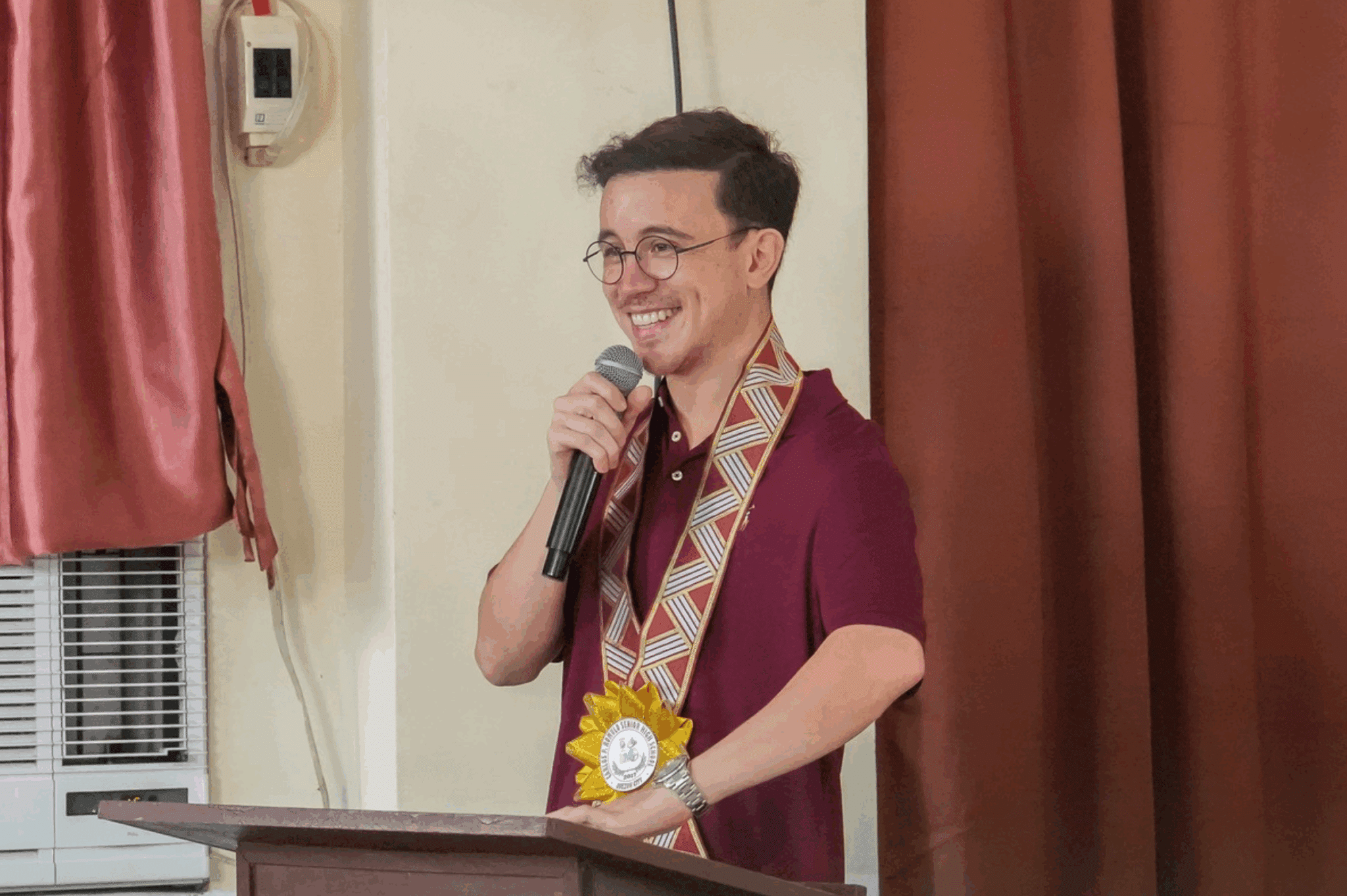 Arjo Atayde denies ‘benefiting from contractor’ after Discaya’s claim