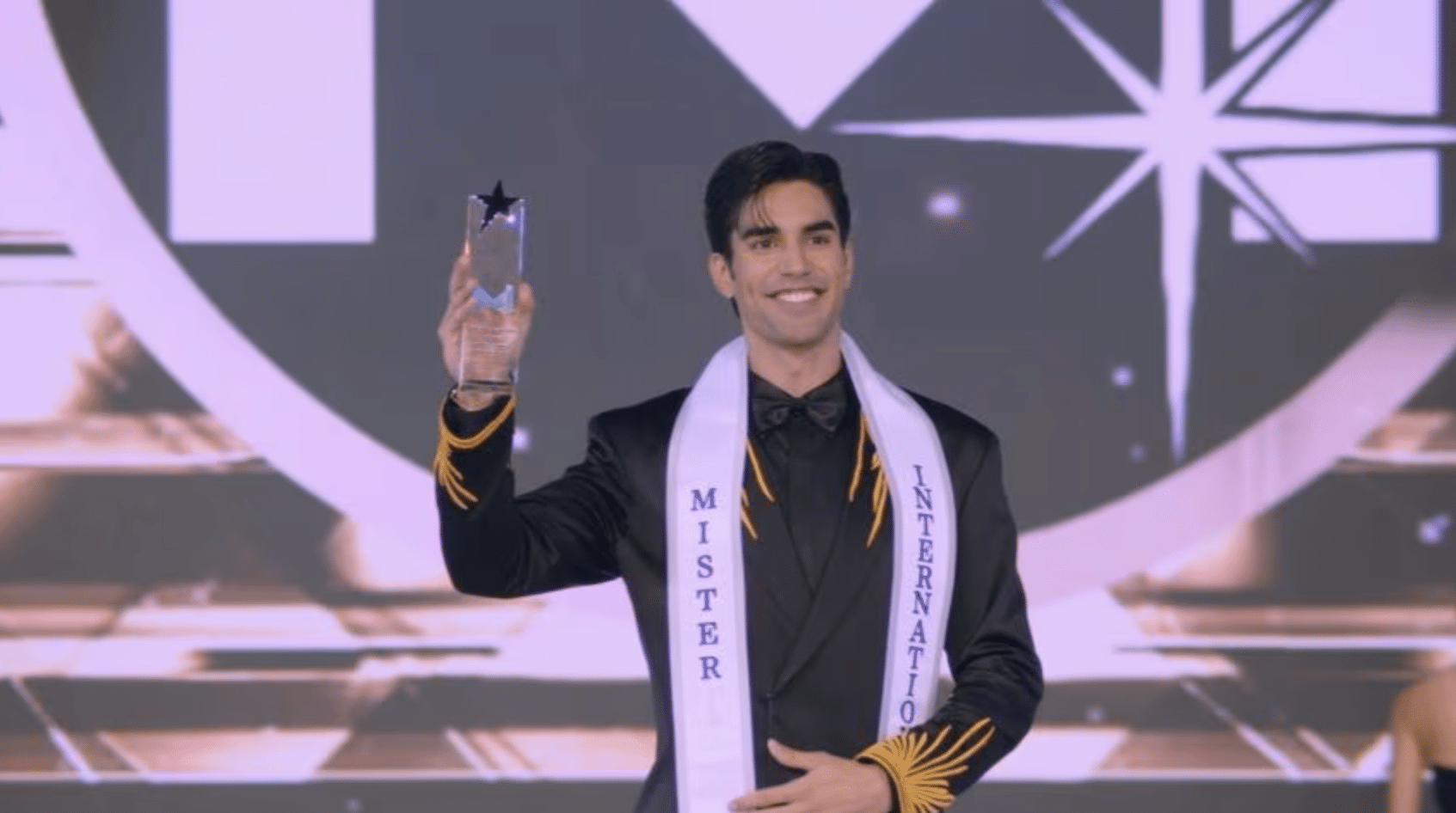 Kirk Bondad of Philippines is Mister International 2025