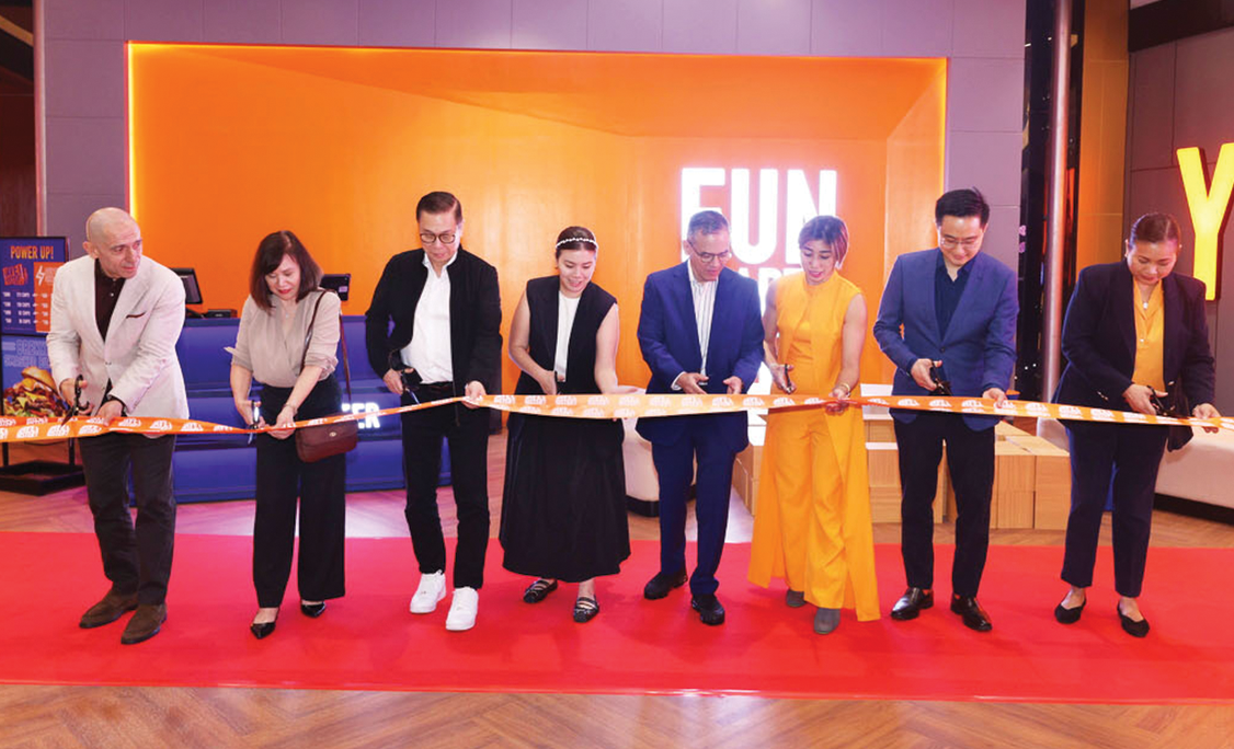 The first-ever Dave & Buster’s in Southeast Asia opens at Opus Mall ...