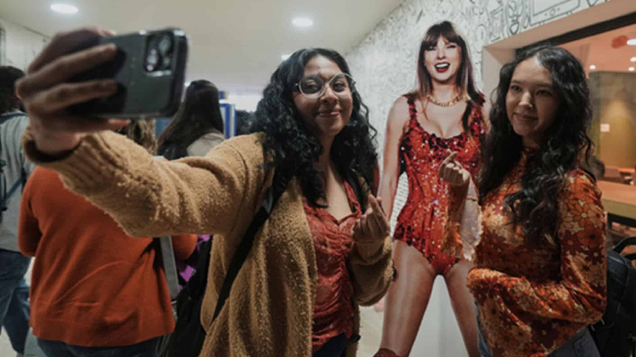 Taylor Swift’s new film tops box office