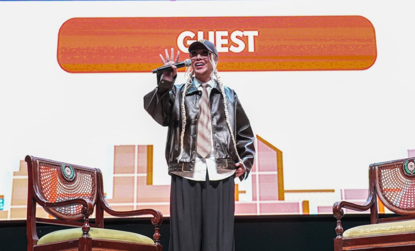 Vice Ganda attends 27th Inkblots opening in UST