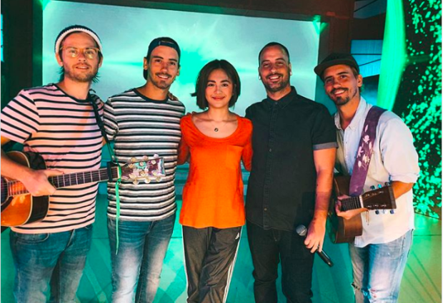 The Moffatts compliments Julie Anne San Jose | Inquirer Entertainment